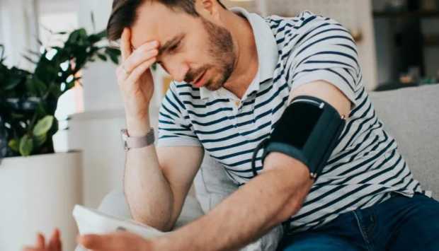 5 خطوات تمكنك من السيطرة على ارتفاع الضغط في الحر | مبتدا