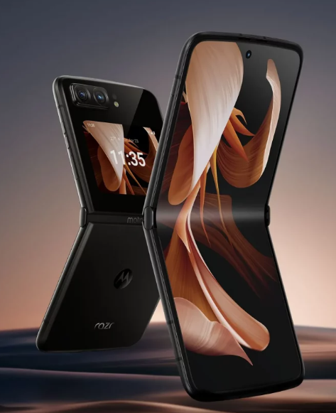 بمواصفات مبهرة موتورولا تطرح هاتف «moto Razr 2022 قريبا مبتدا